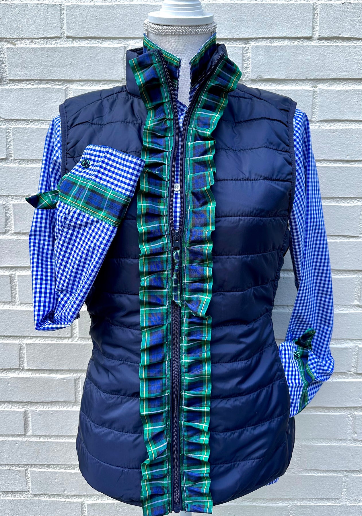 Puffer Ruffled Ribbon Vest – Pearly Vine